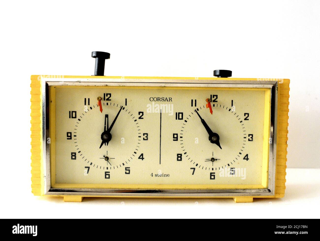 Vintage chess clock hi-res stock photography and images - Alamy