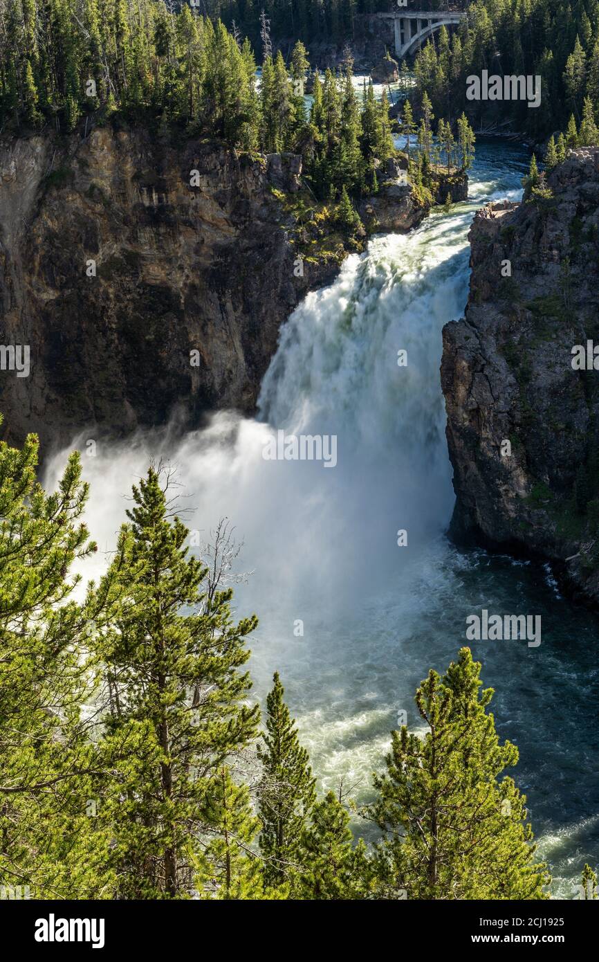 upper yellowstone river falls Stock Photo - Alamy