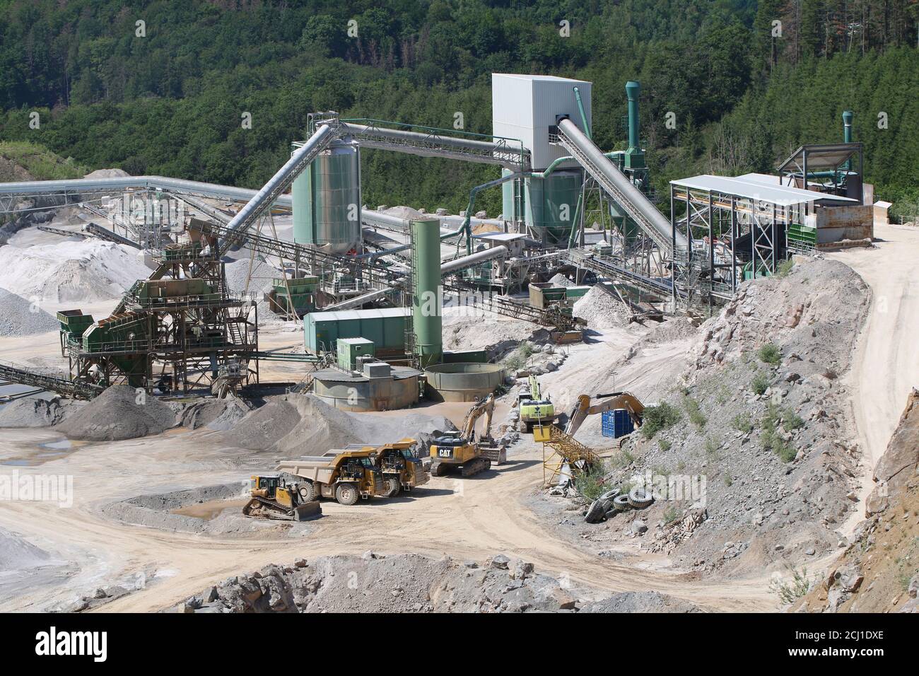 Limestone processing hi-res stock photography and images - Alamy