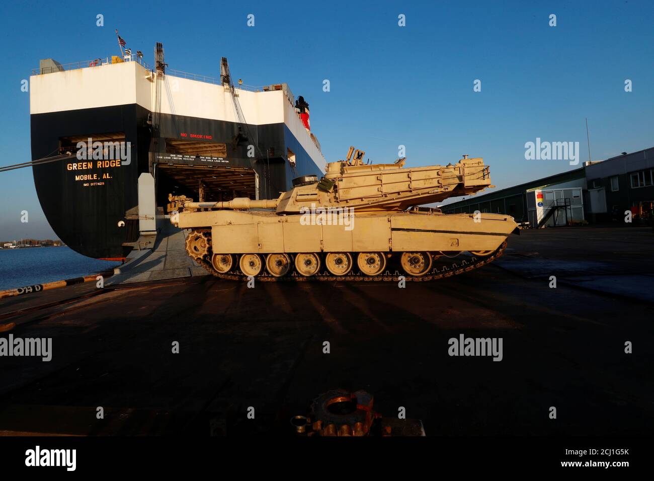 Atlantic resolve 2019 hi-res stock photography and images - Alamy