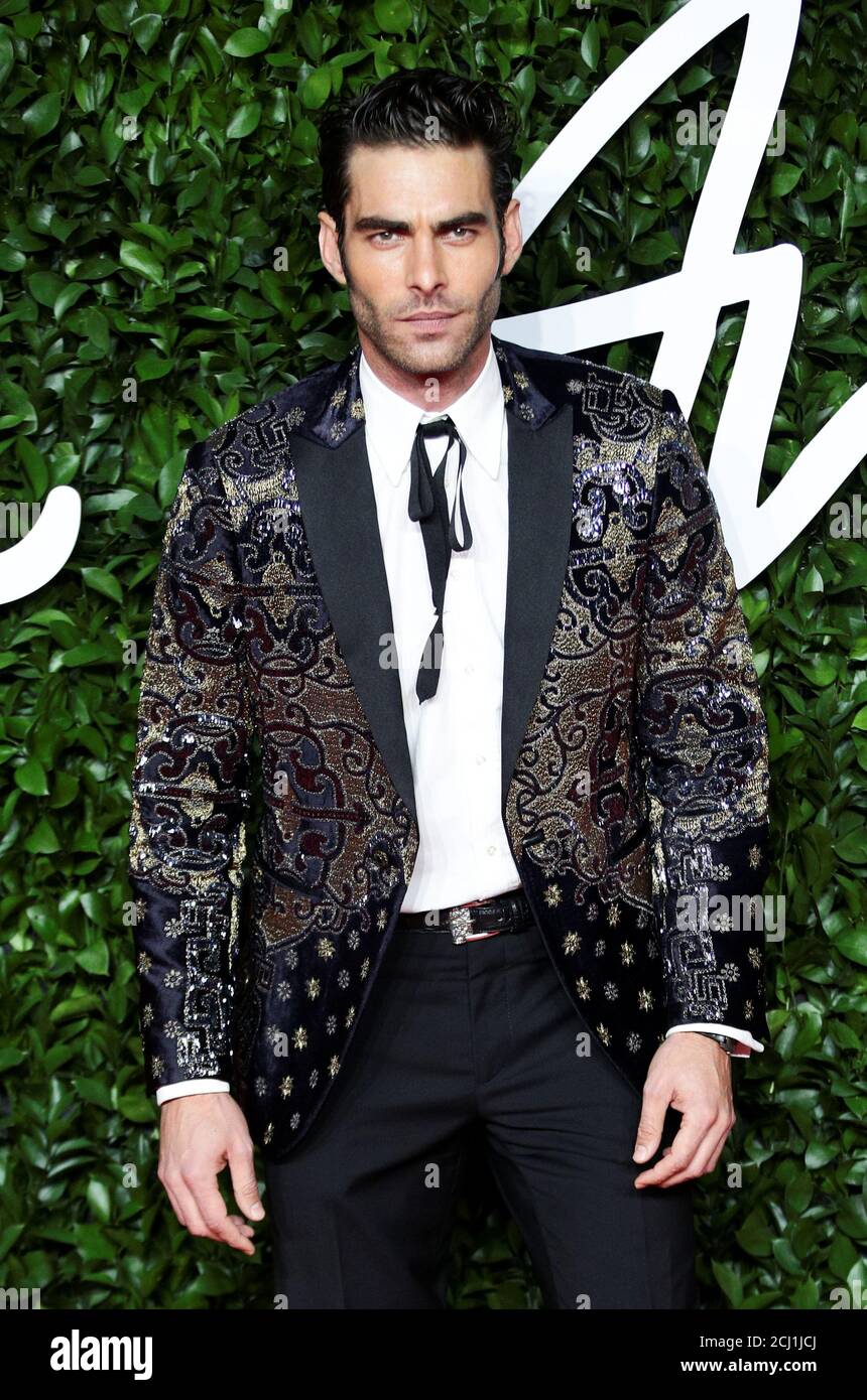 Spanish model jon kortajarena hi-res stock photography and images - Alamy