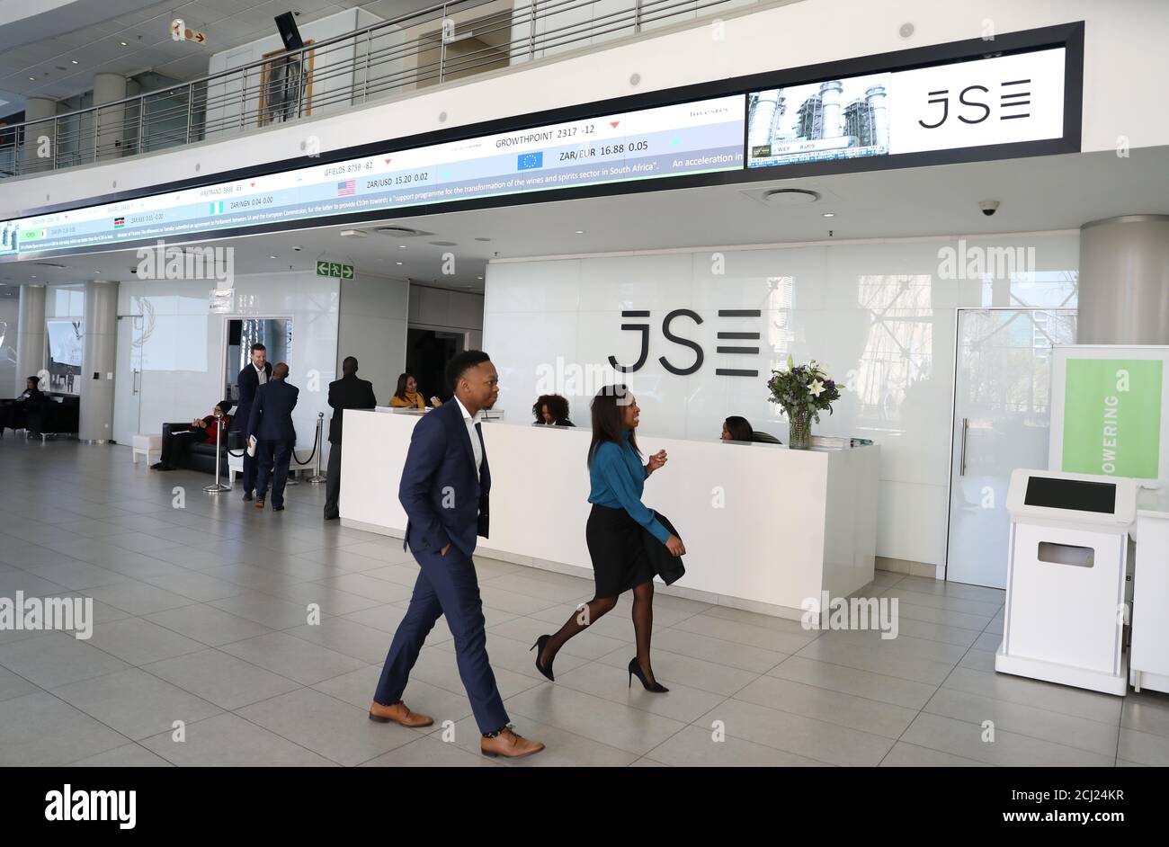 Johannesburg stock exchange 2019 hi-res stock photography and images ...