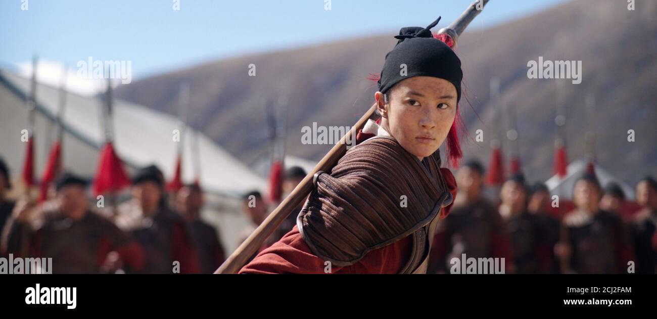 MULAN, LIU Yifei as Mulan, 2020. © Disney+ / Courtesy Everett ...