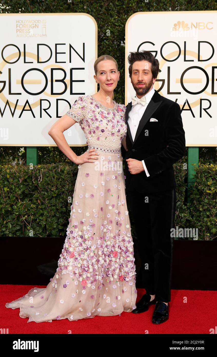 Simon helberg and wife hi-res stock photography and images - Alamy