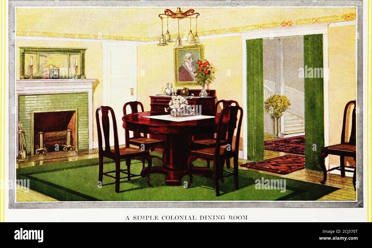 Two tone wainscoting hi-res stock photography and images - Alamy