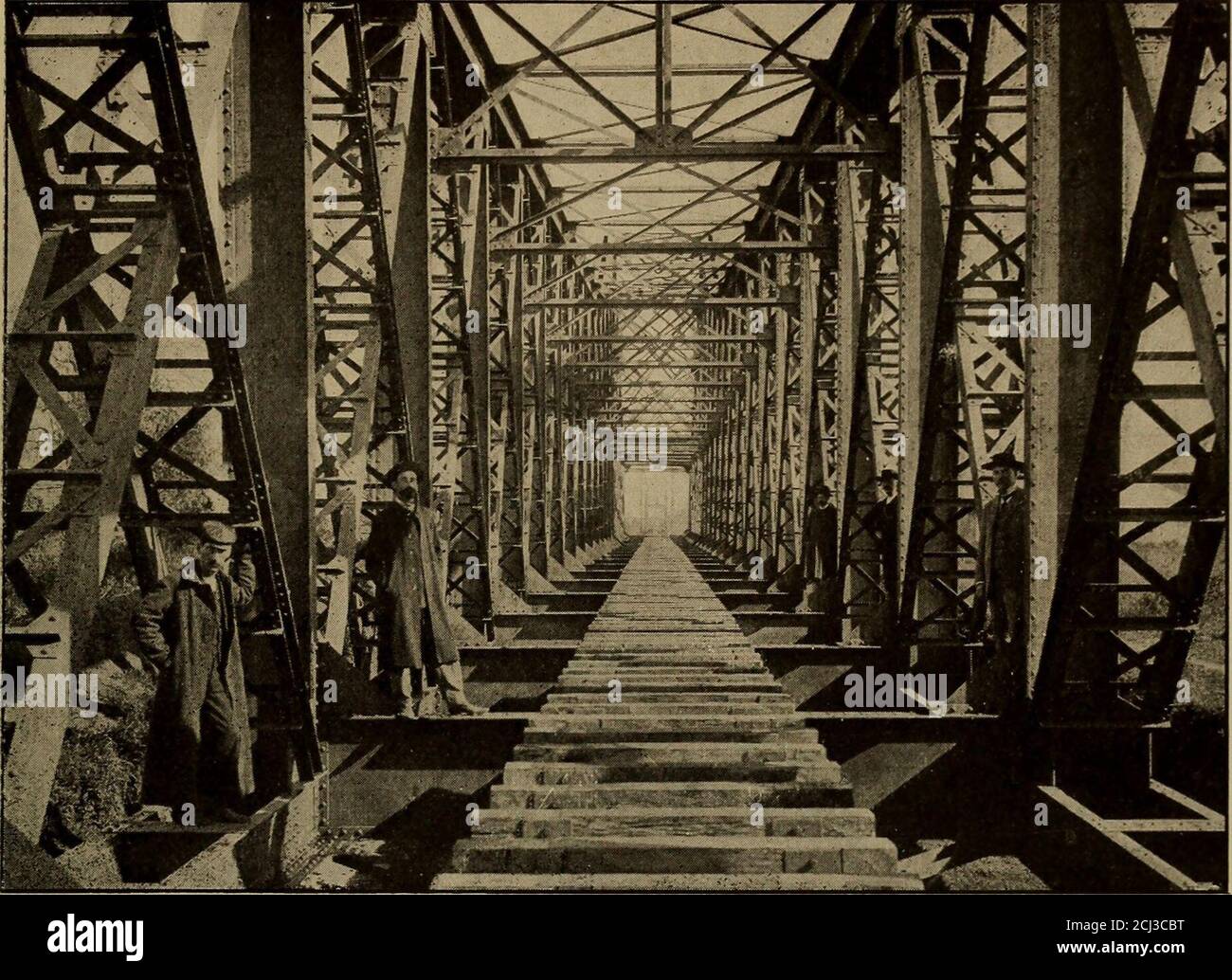 330 feet long hi-res stock photography and images - Alamy