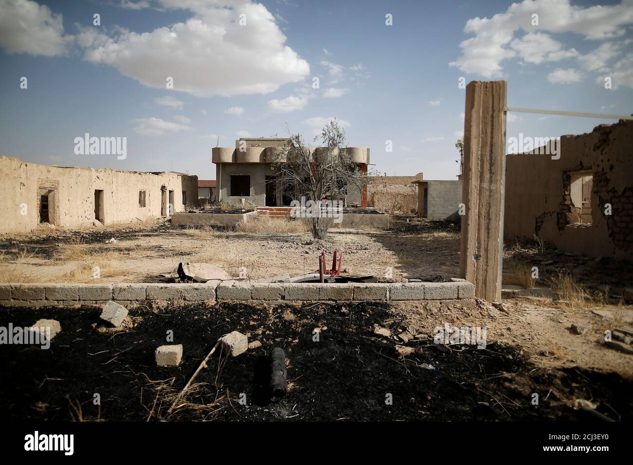 Yazidis village hi-res stock photography and images - Alamy