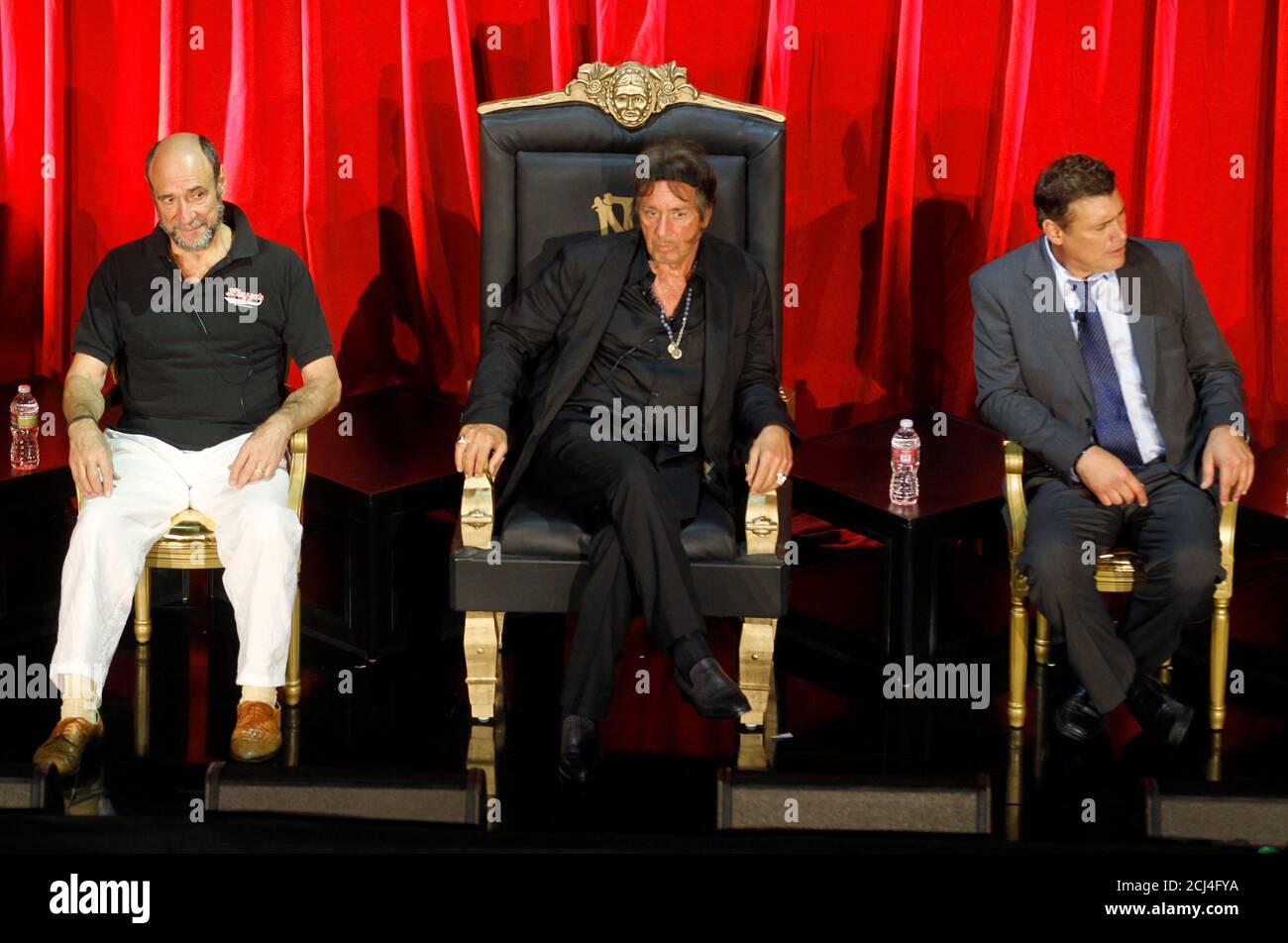 F. murray abraham scarface hi-res stock photography and images - Alamy