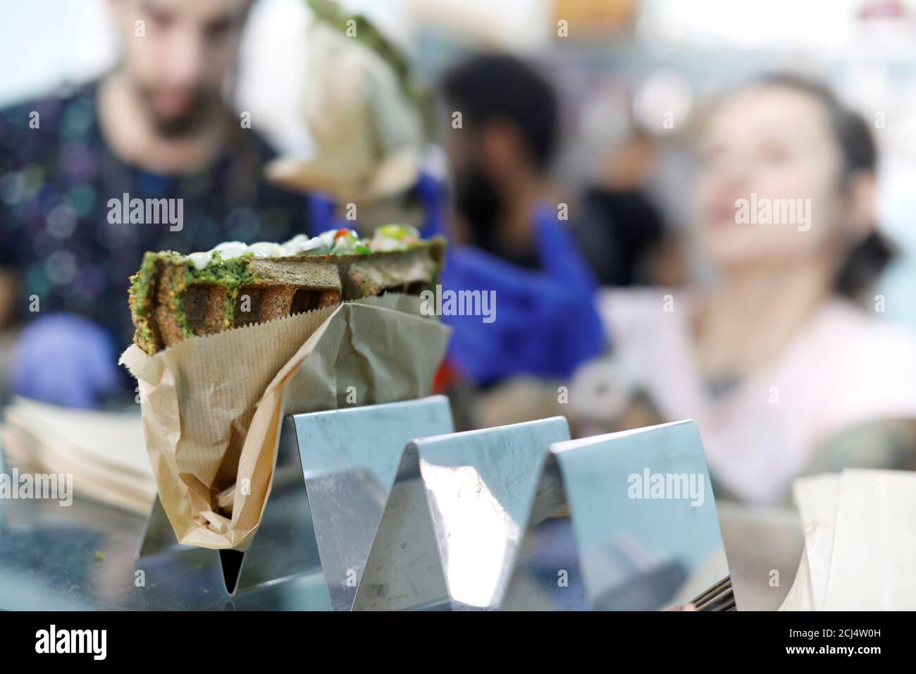 Falafel stand israel hi-res stock photography and images - Alamy