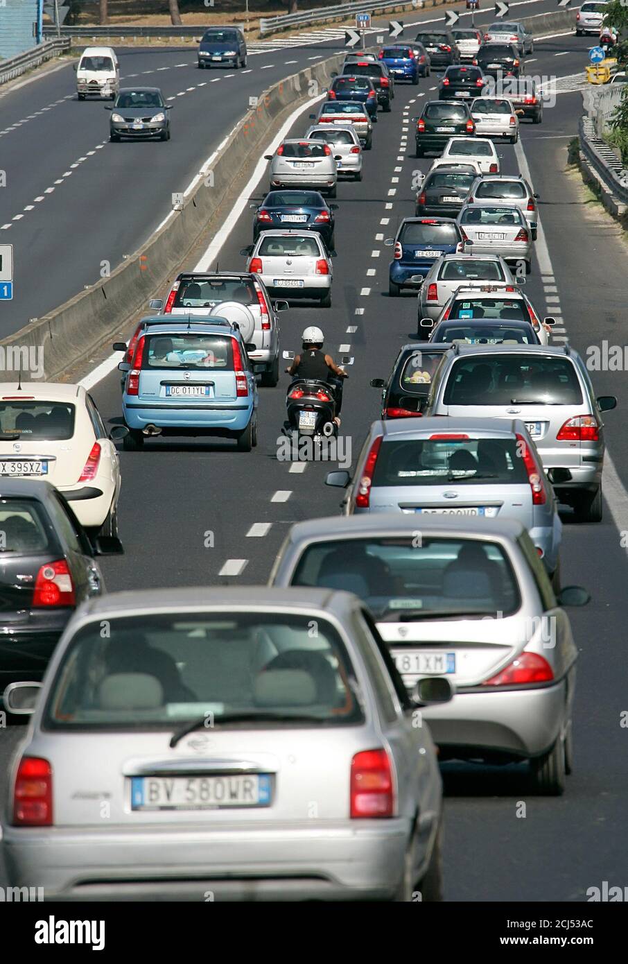 Traffic jam italy hi-res stock photography and images - Alamy