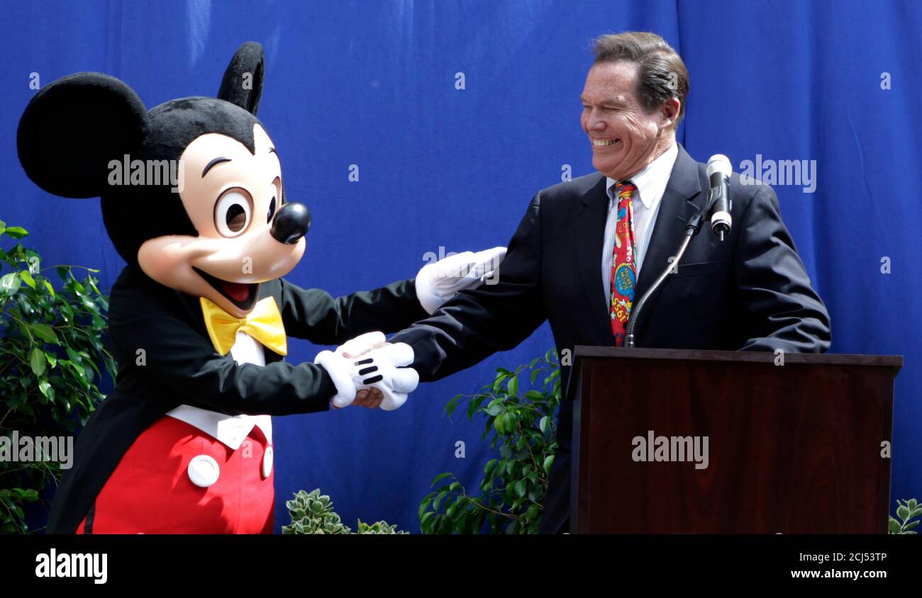 Mickey mouse on stage hi-res stock photography and images - Alamy