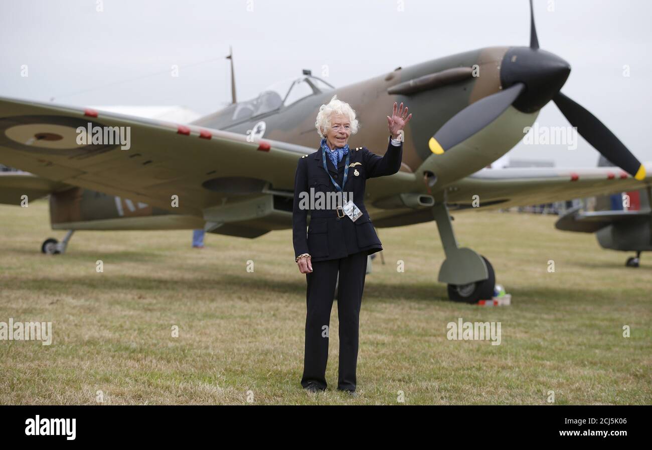 Air transport auxiliary hi-res stock photography and images - Alamy