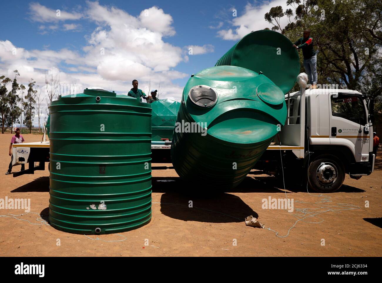 Water storage tanks hi-res stock photography and images - Alamy