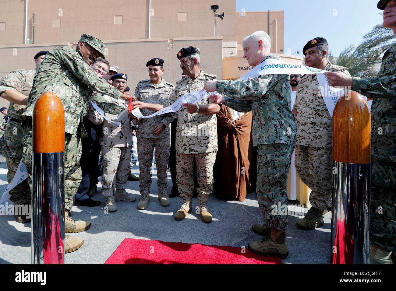 Sheikh khalifa bin ahmed al khalifa hi-res stock photography and images ...