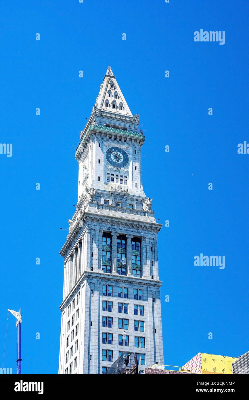 Urban shot custom house hi-res stock photography and images - Alamy