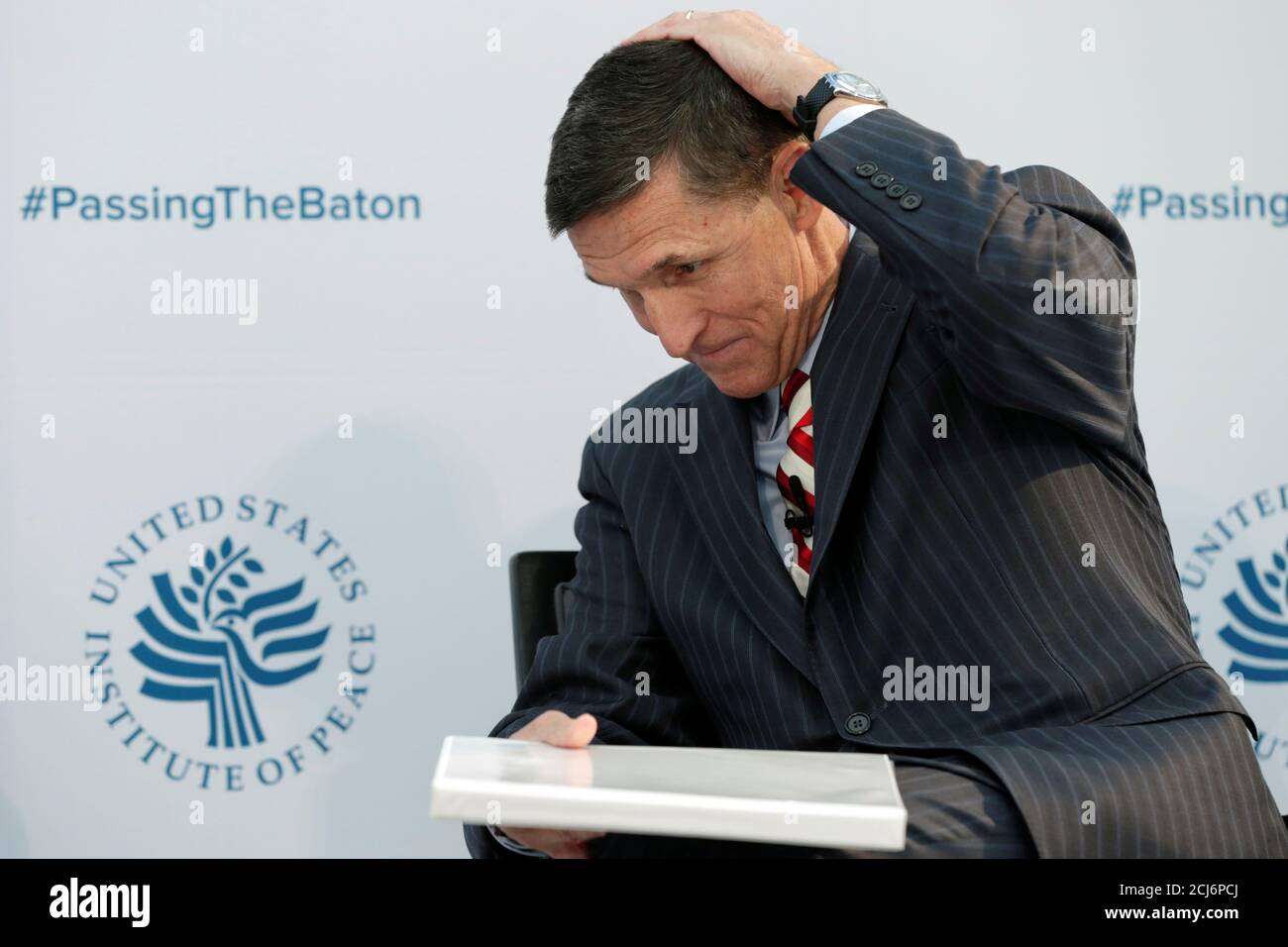 Lt gen michael flynn hi-res stock photography and images - Alamy