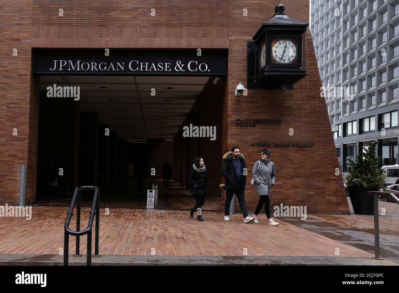 The american media inc building hi-res stock photography and images - Alamy