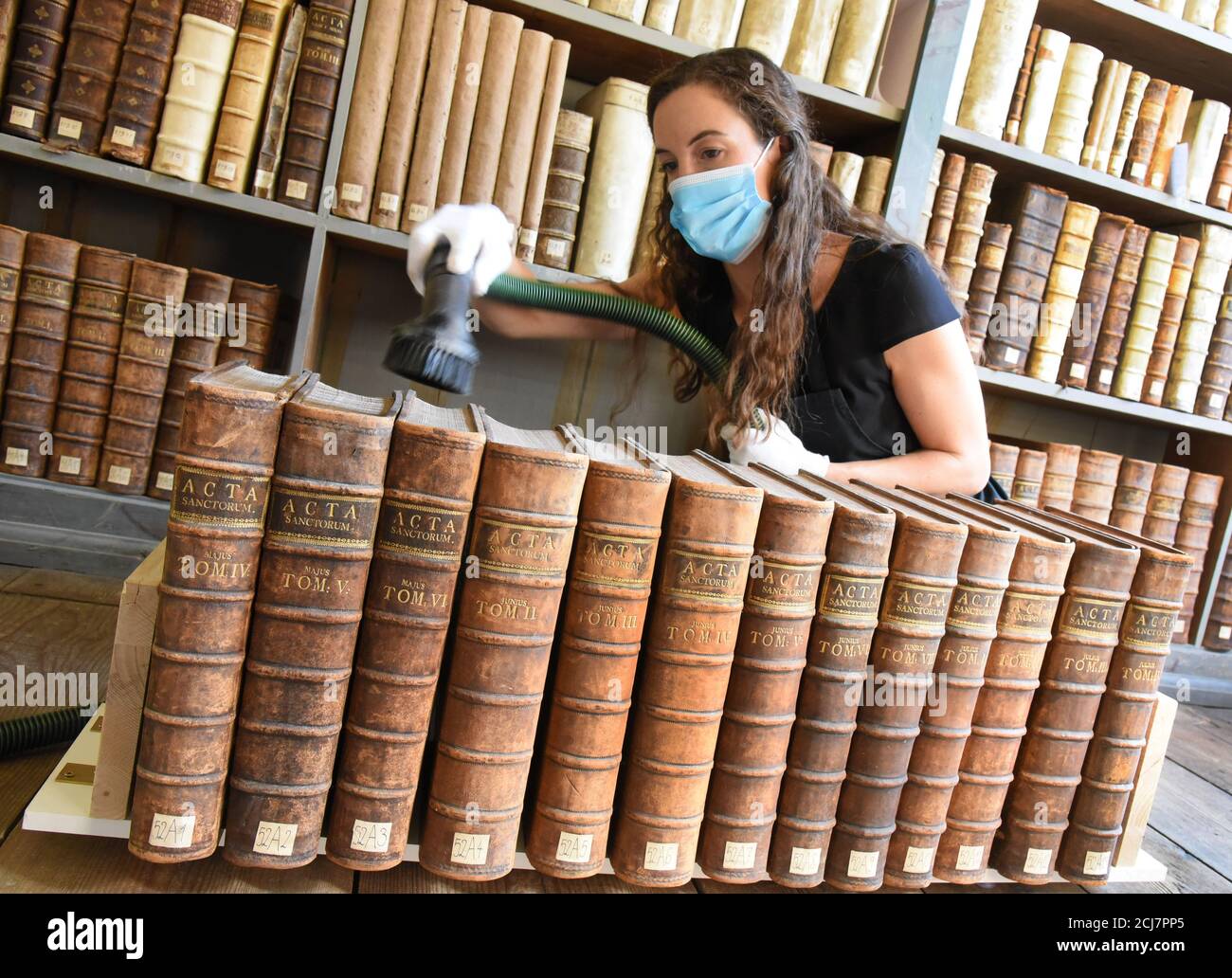 Secular foundations hi-res stock photography and images - Alamy