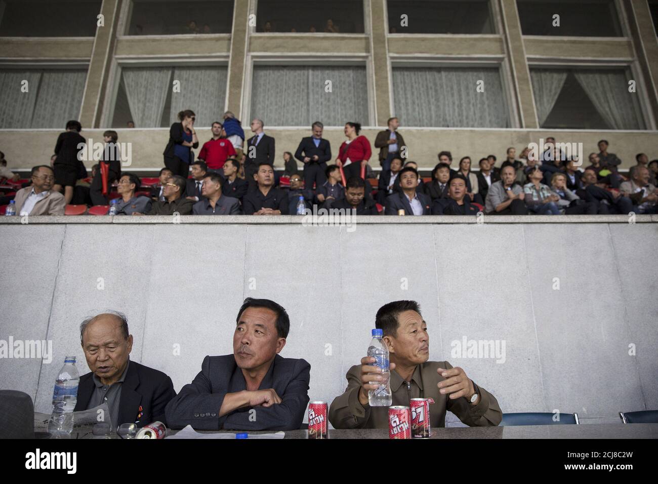 People in vip section stadium hi-res stock photography and images - Alamy