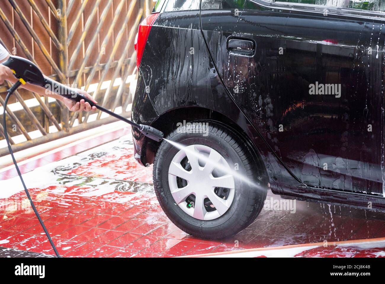 Can You Wash A Car In The Garage at Jean Shinn blog