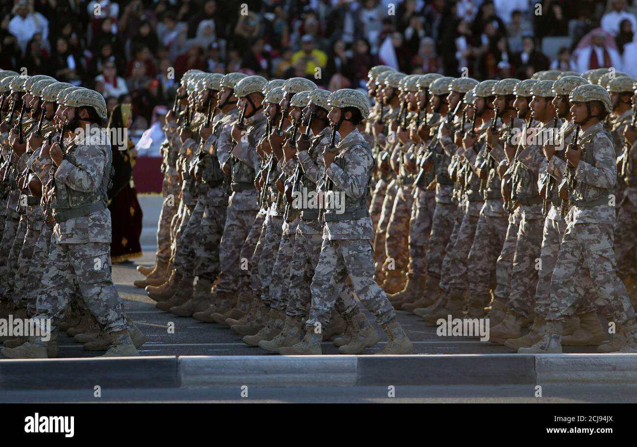 Qatari armed forces hi-res stock photography and images - Alamy