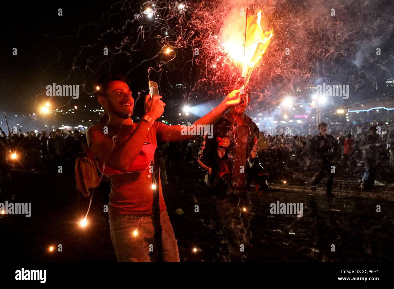 Taunggyi hot air balloon hi-res stock photography and images - Alamy