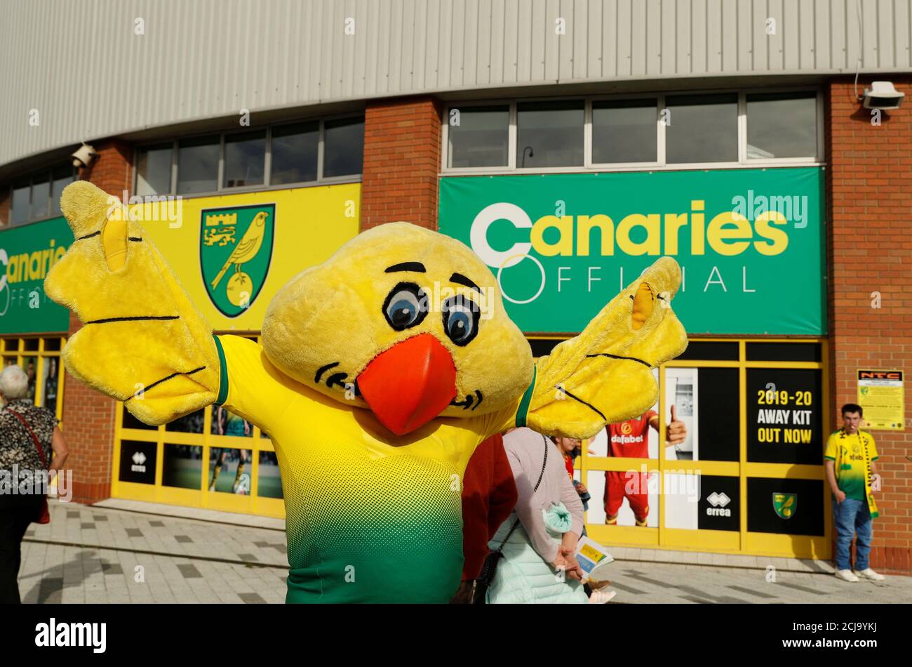 Norwich City Mascot High Resolution Stock Photography and Images - Alamy