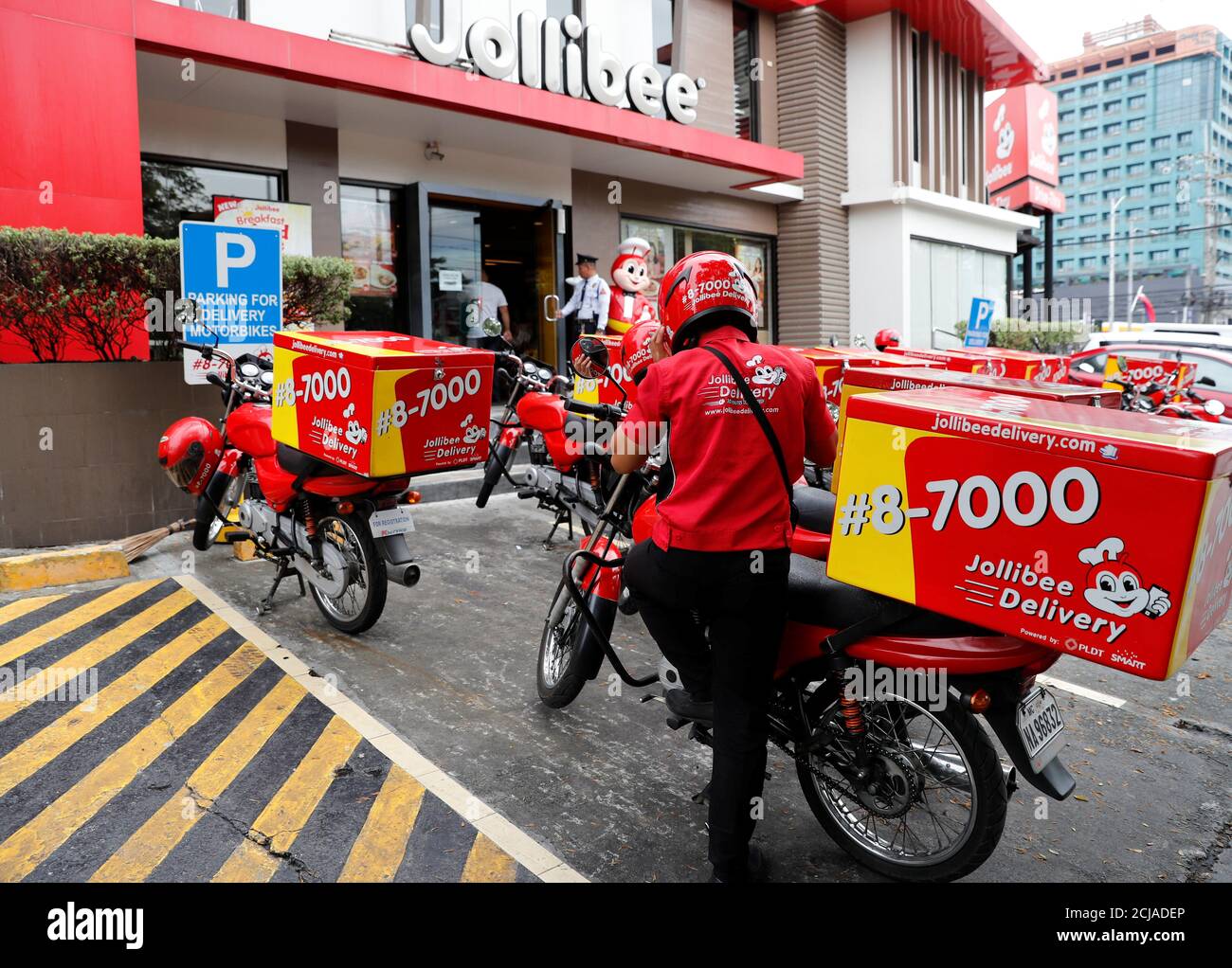 Jollibee manila hi-res stock photography and images - Alamy