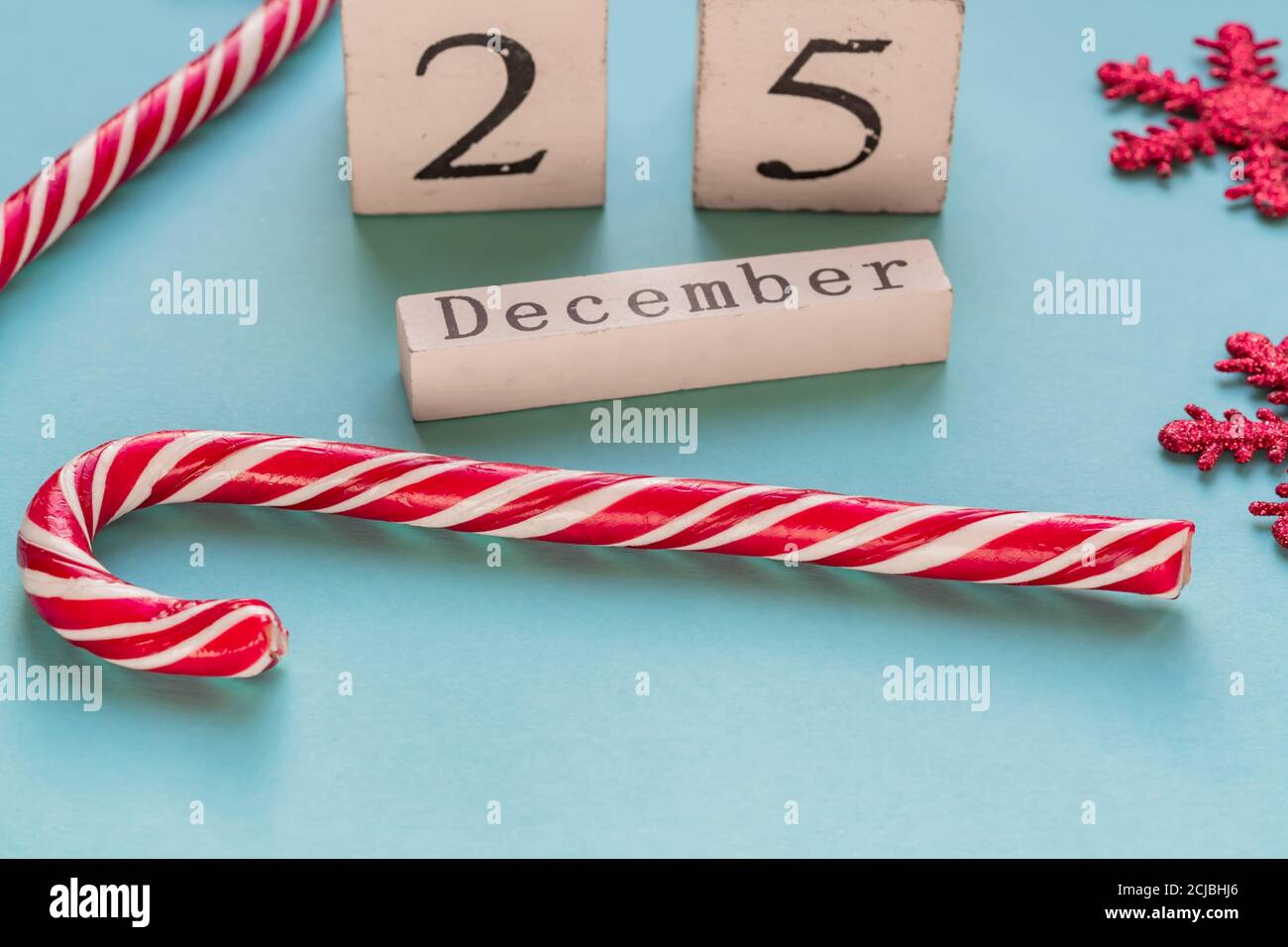 Wooden block calendar showing 25th of December. Christmas holiday ...
