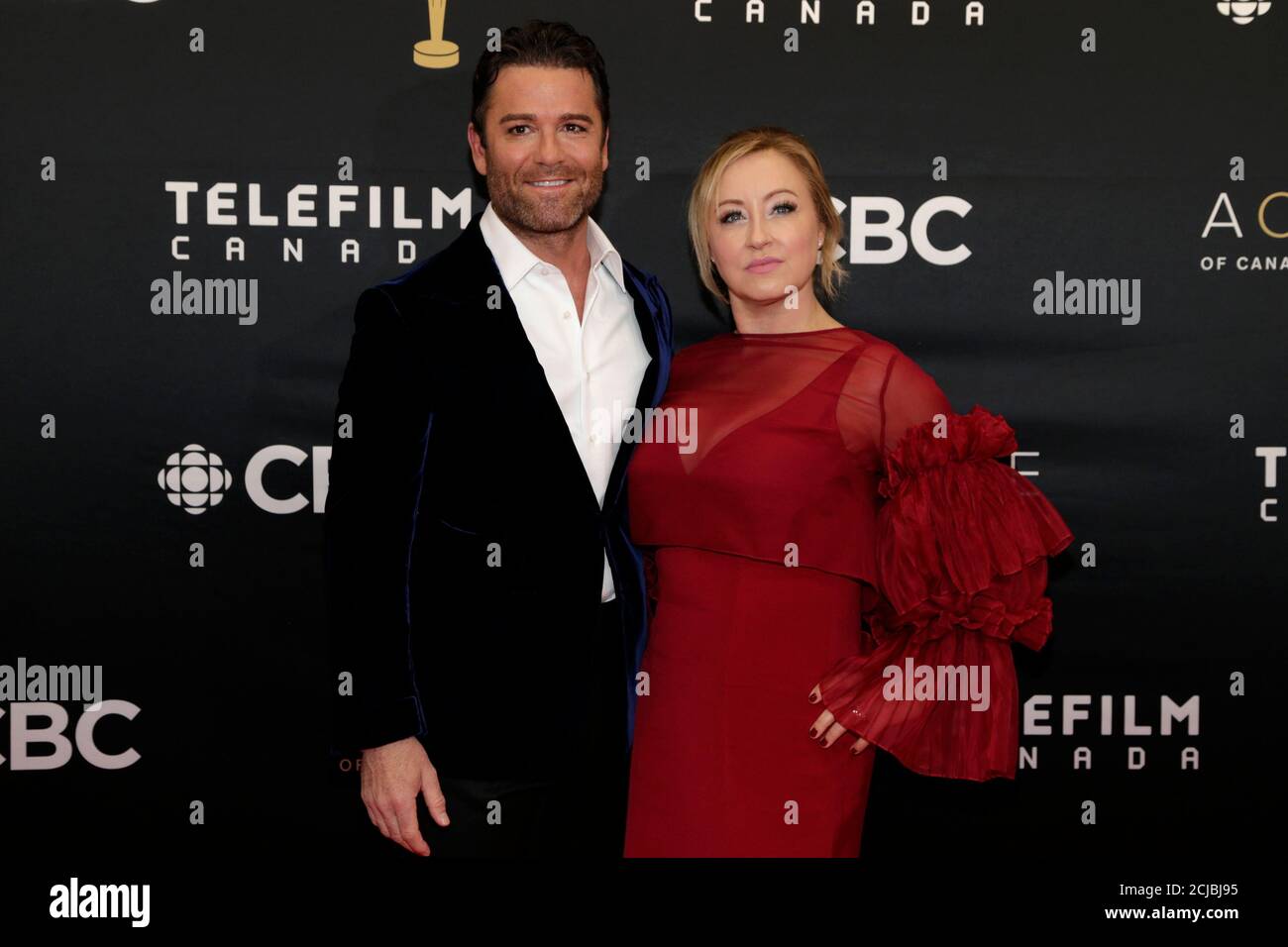 Murdoch mysteries hi-res stock photography and images - Alamy