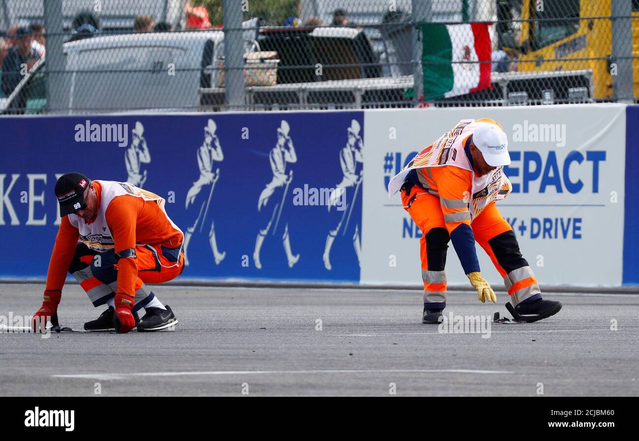 Collect debris hi-res stock photography and images - Alamy