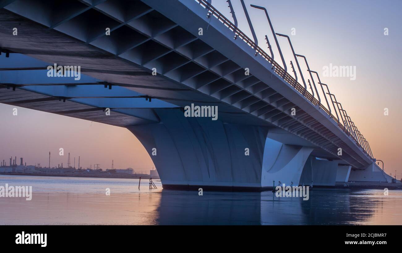 Sheikh zayed expressway hi-res stock photography and images - Alamy