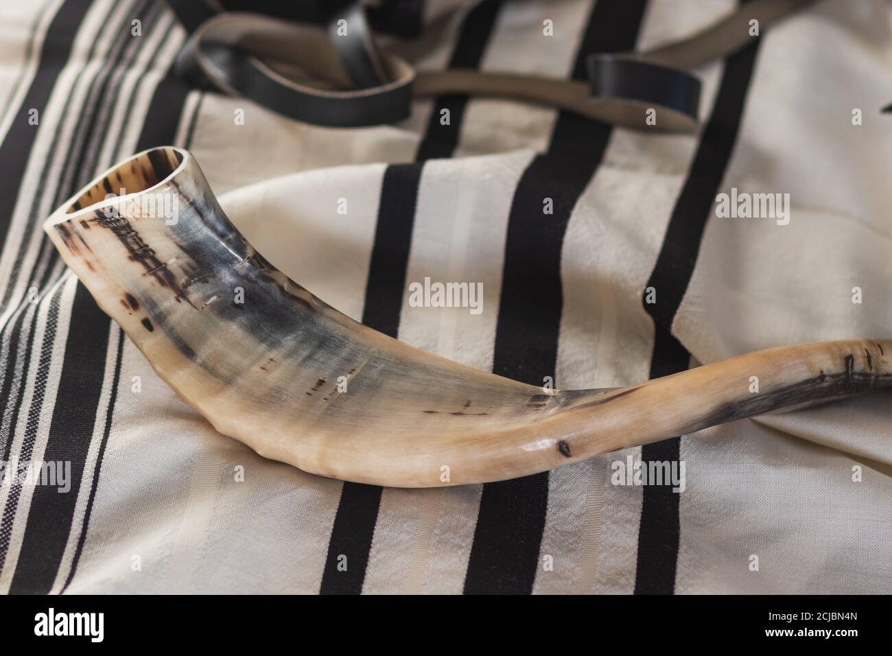 Tallit and tefillin hi-res stock photography and images - Alamy