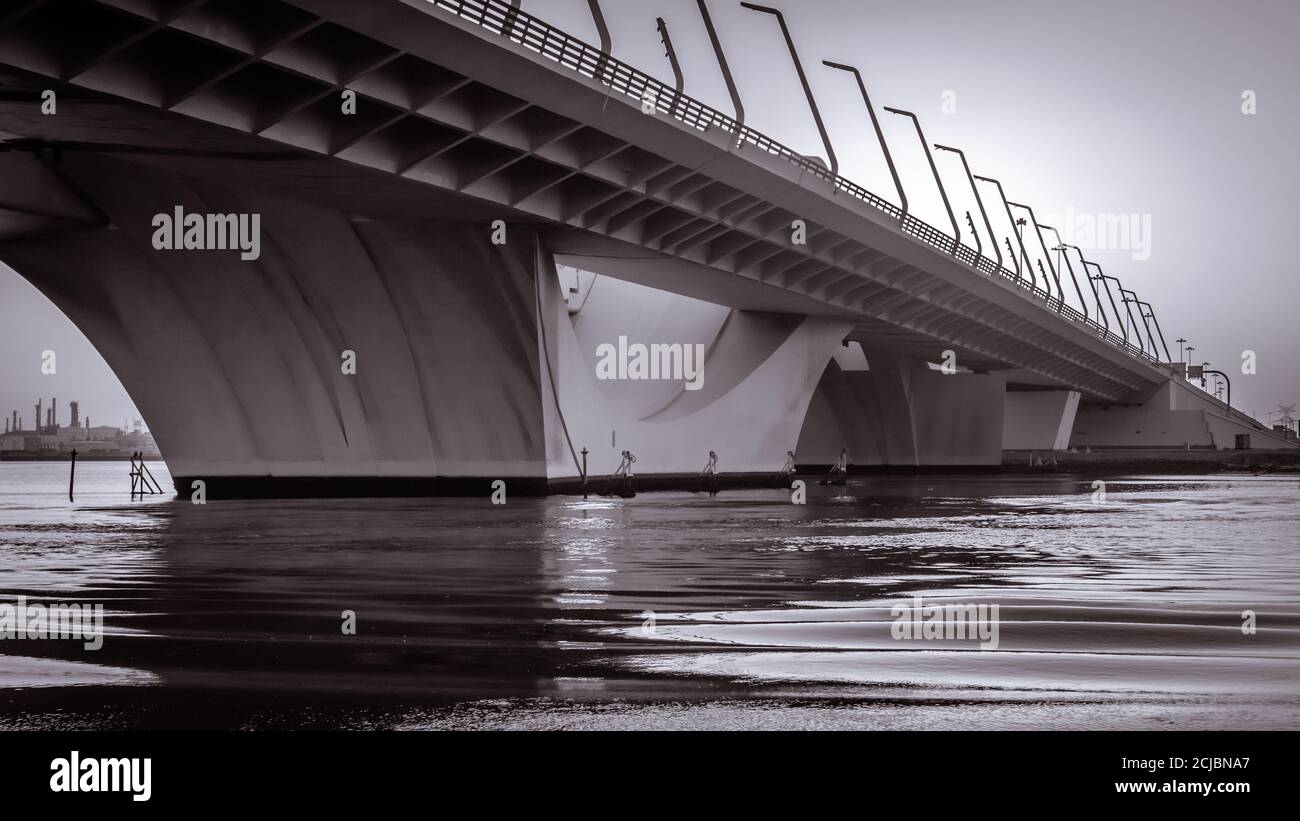 Sheikh Zayed Bridge in the morning, Abu Dhabi,Middle East, United Arab ...