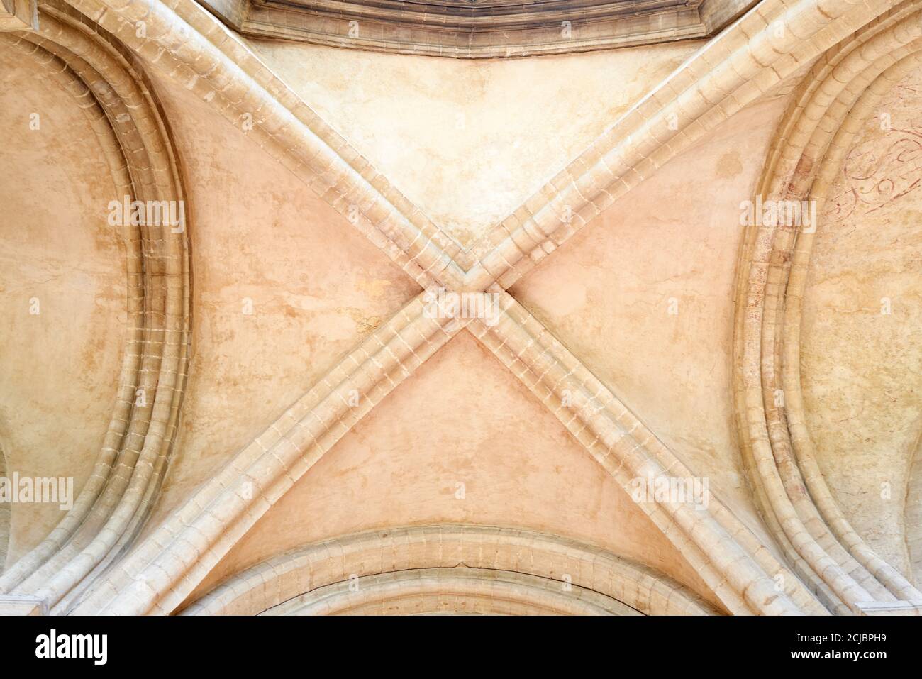 Stone ceiling and arches hi-res stock photography and images - Alamy