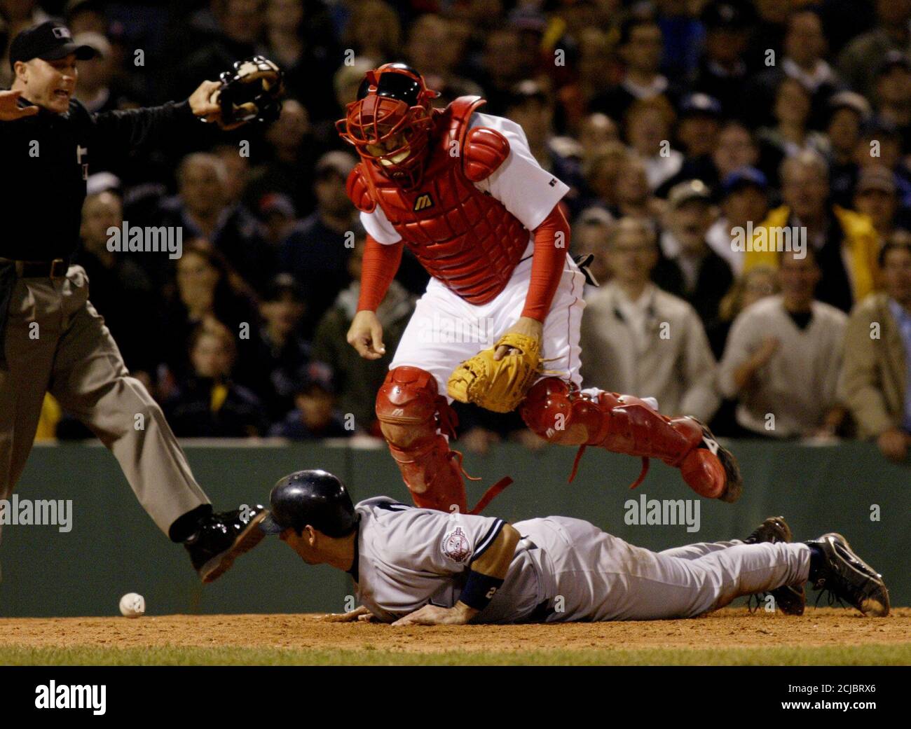Baseball umpire calls safe at the plate hi-res stock photography and ...