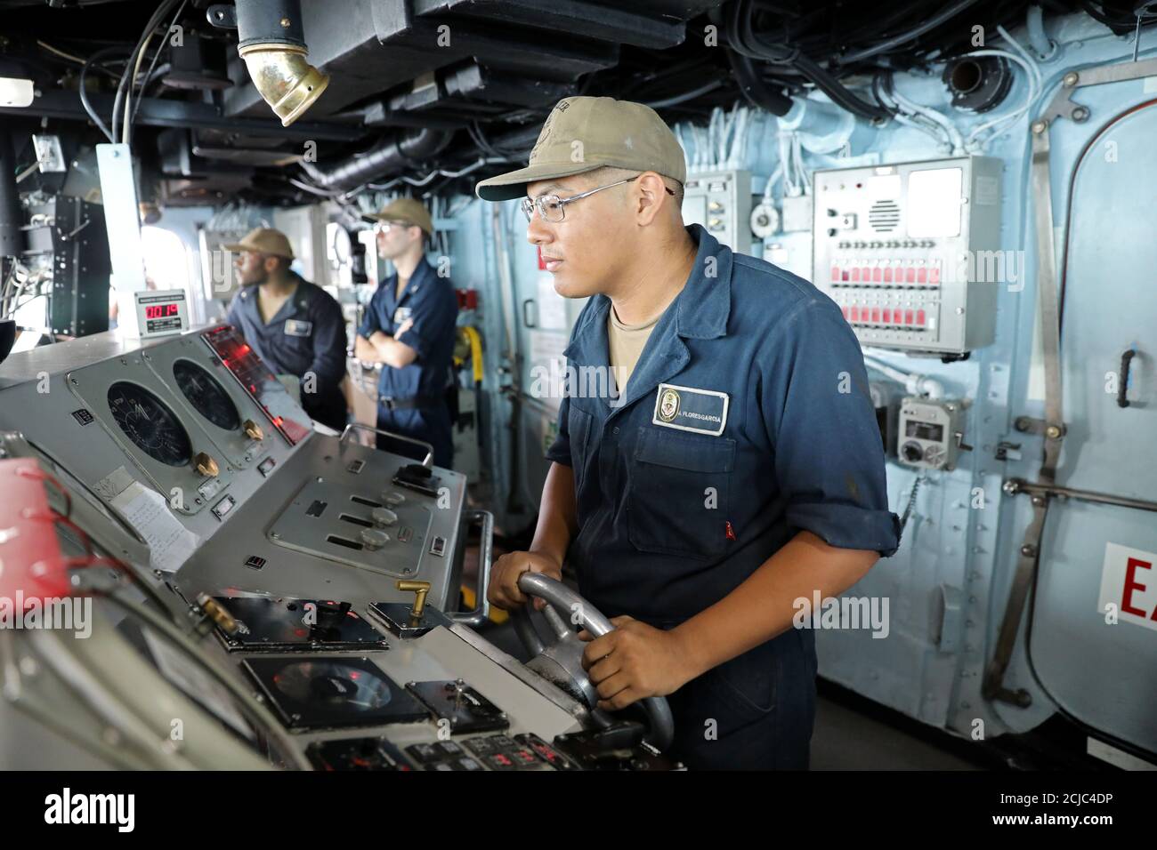 Uss Boxer Lhd 4 High Resolution Stock Photography and Images - Alamy