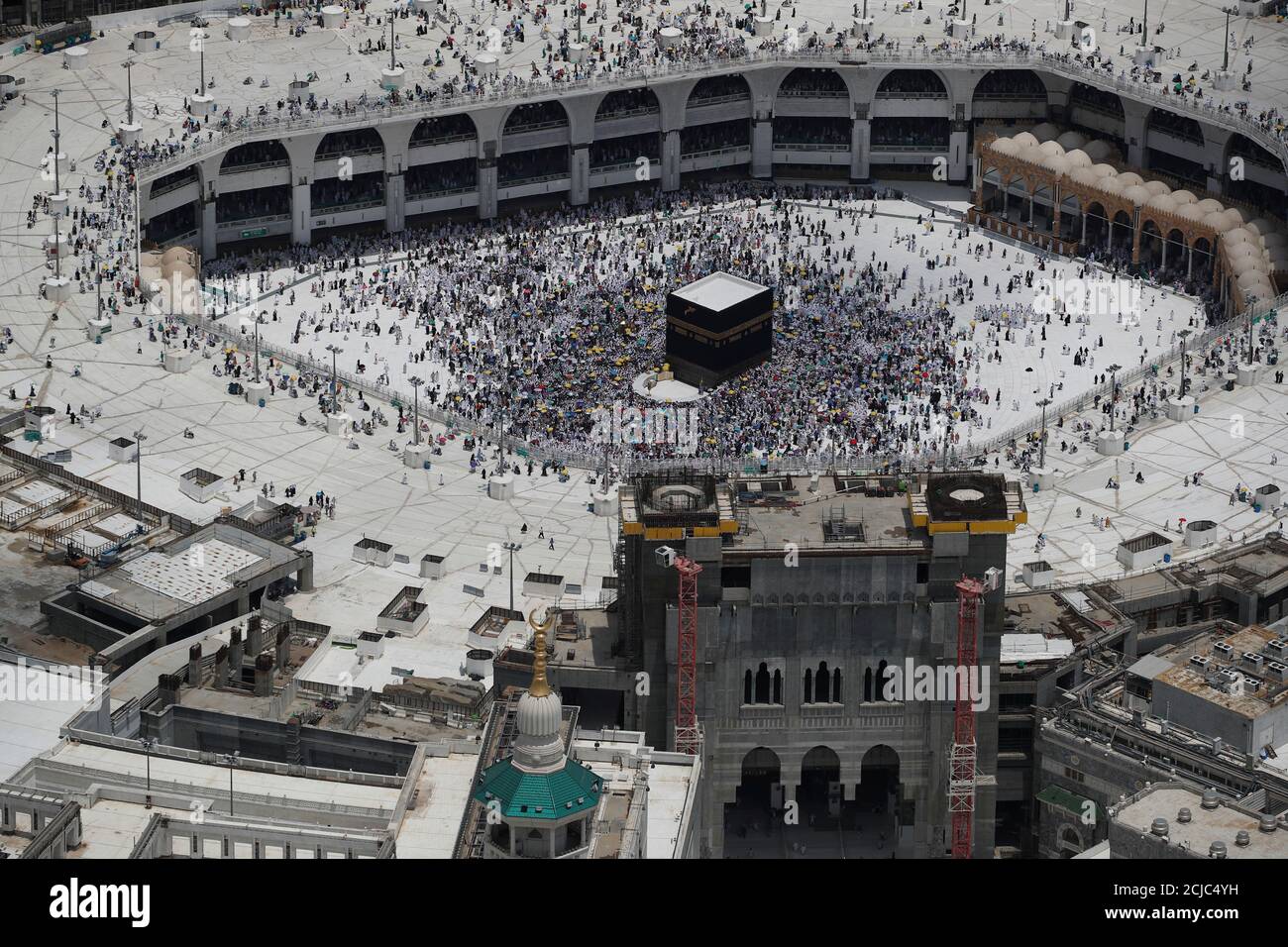Grand mosque mecca aerial view hi-res stock photography and images - Alamy