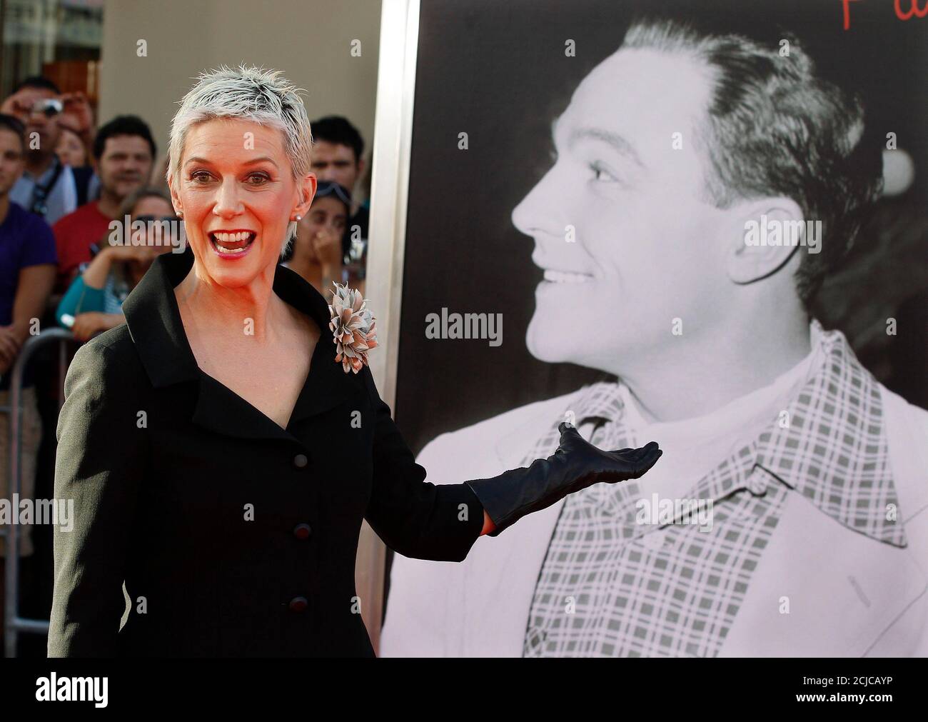 Gene Kelly American In Paris High Resolution Stock Photography and ...