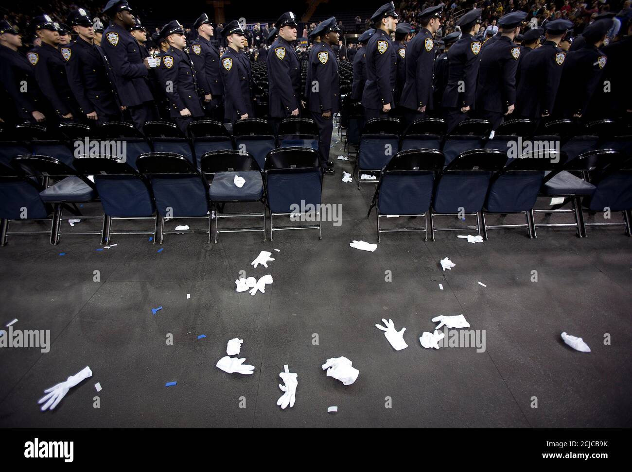 Nypd police graduation ceremony hi-res stock photography and images - Alamy