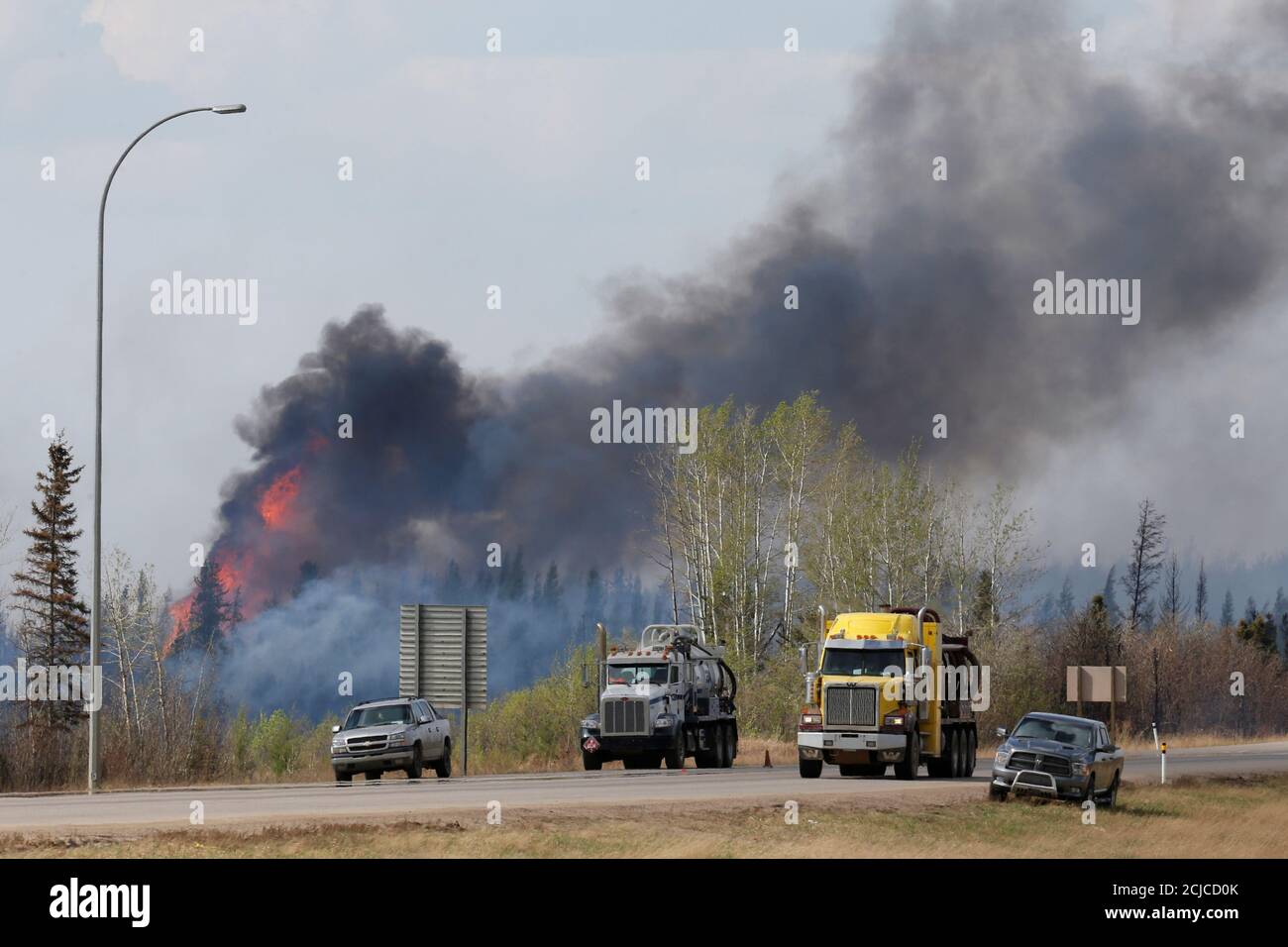 Fire near fort mcmurray hi-res stock photography and images - Alamy
