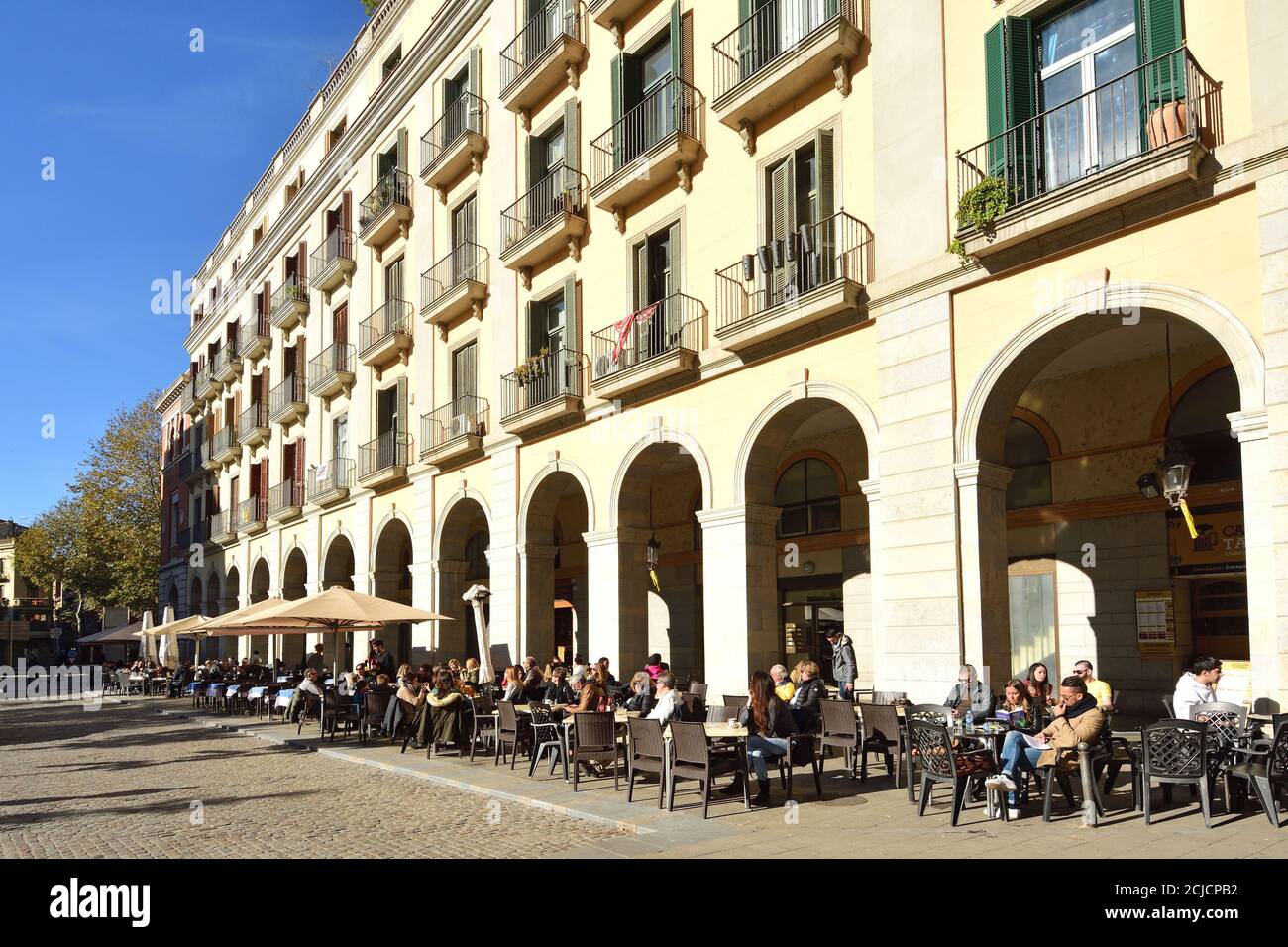 La Independencia square in Girona, Catalonia, Spain Stock Photo - Alamy