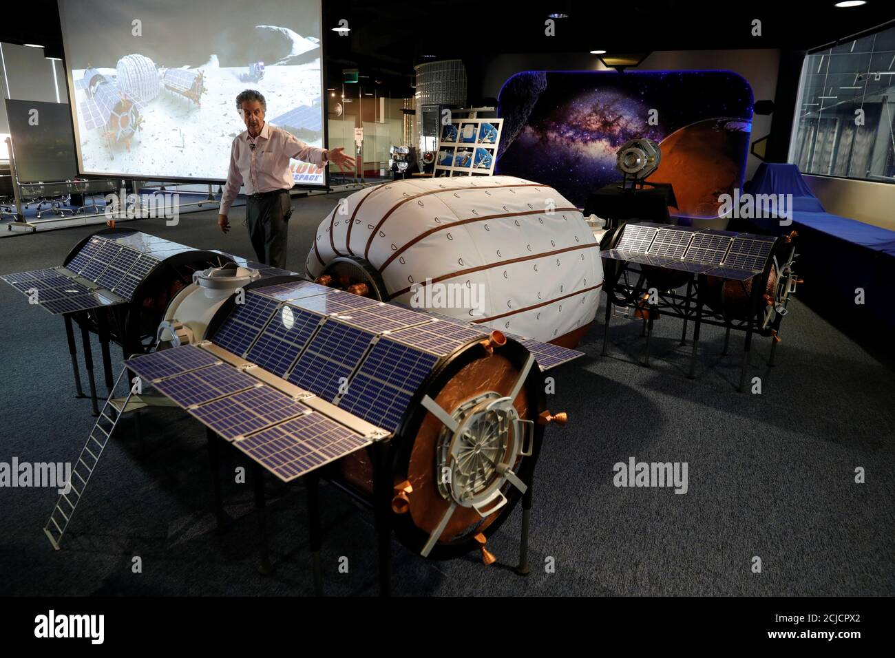 Robert bigelow science hi-res stock photography and images - Alamy