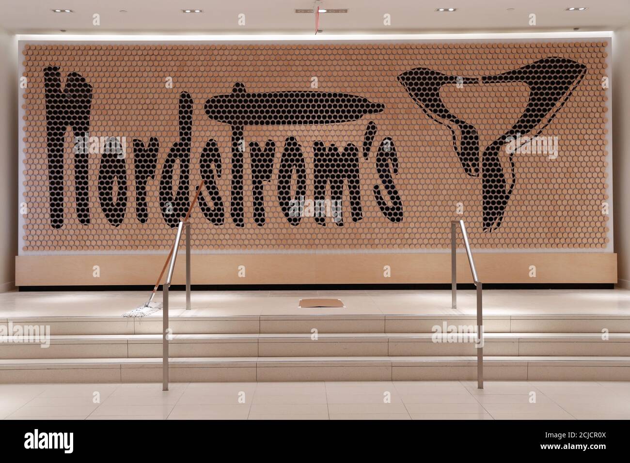 Nordstrom sign hi-res stock photography and images - Alamy