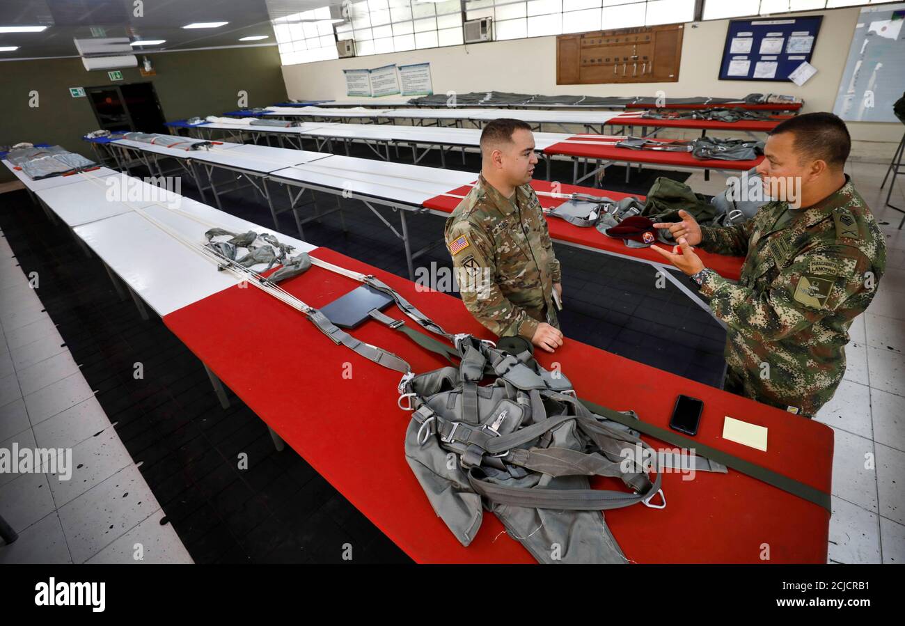 Division sustainment brigade hi-res stock photography and images - Alamy