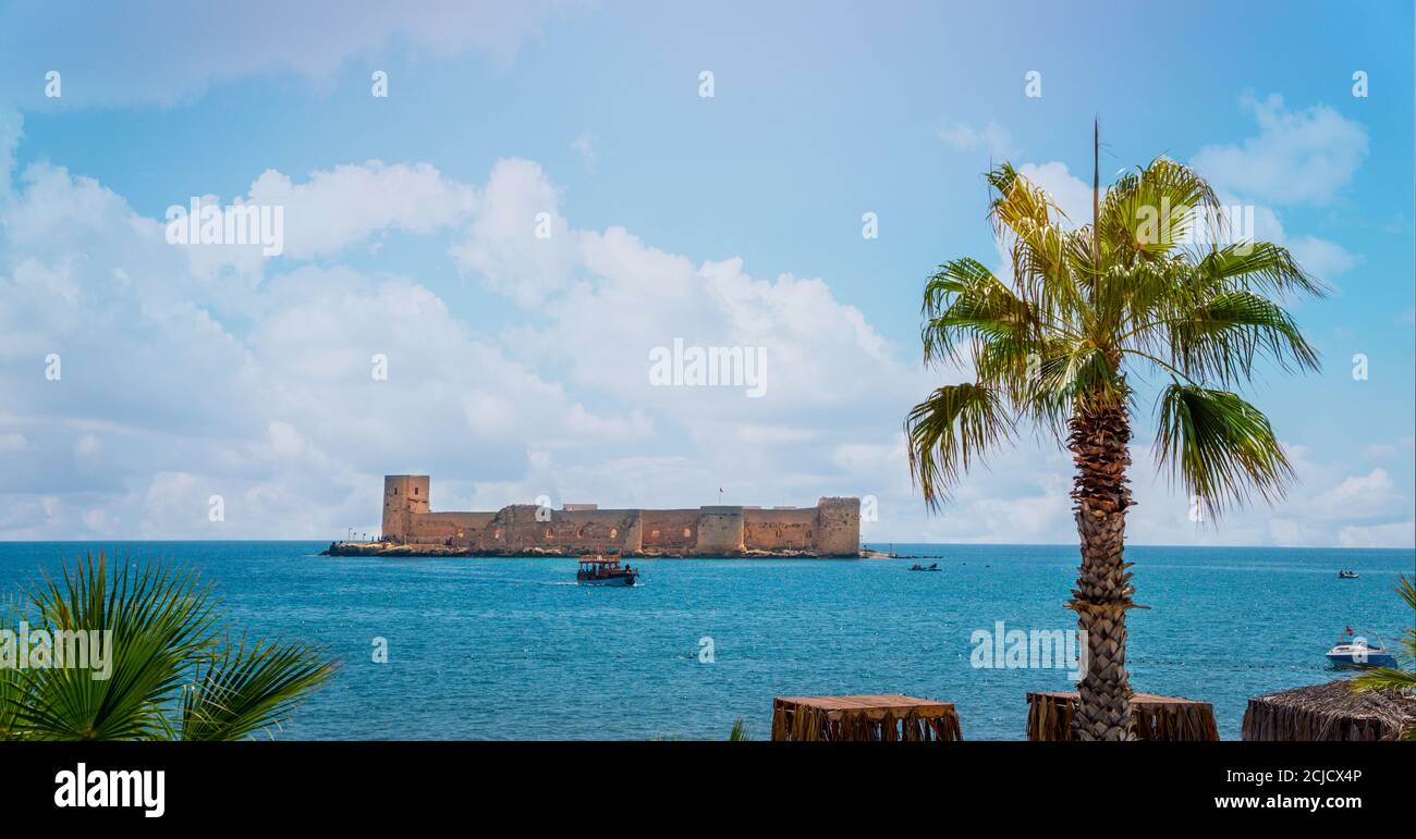 Beach sea mersin turkey architecture hi-res stock photography and ...