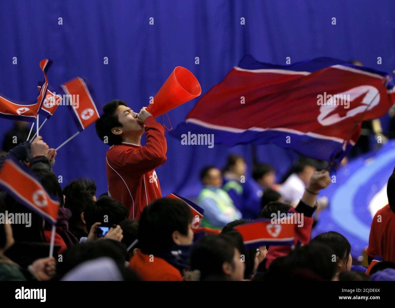 Short track players hi-res stock photography and images - Alamy