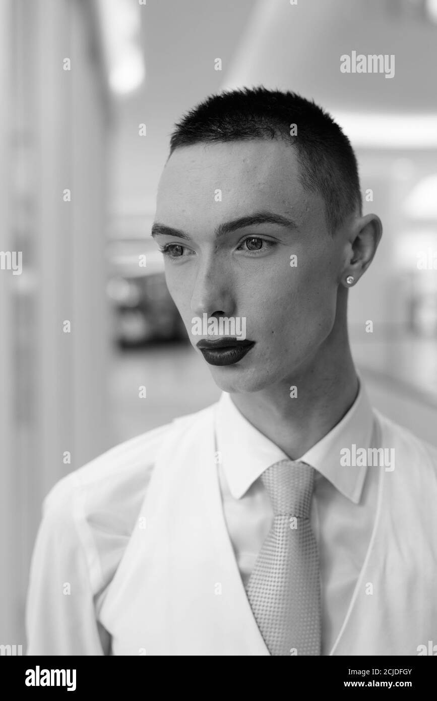 Androgynous face hi-res stock photography and images - Alamy