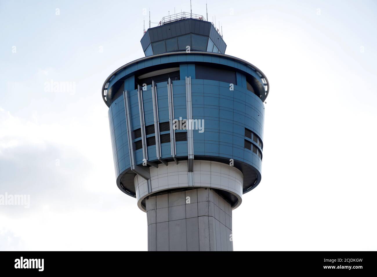 Air traffic control tower at laguardia airport hi-res stock photography ...