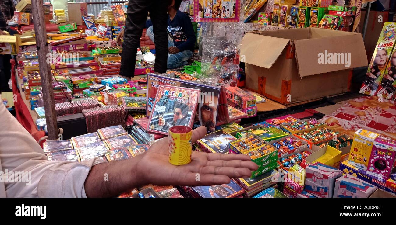 DISTRICT KATNI, INDIA - OCTOBER 15, 2019: An indian village shopkeeper ...